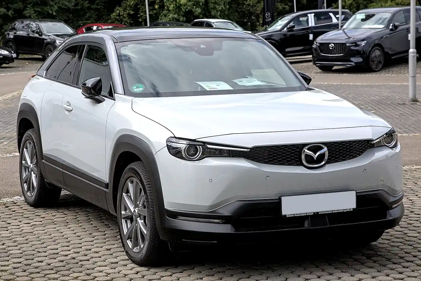 Mazda MX-30 - преглед на електрическия SUV на Мазда - CarInfo